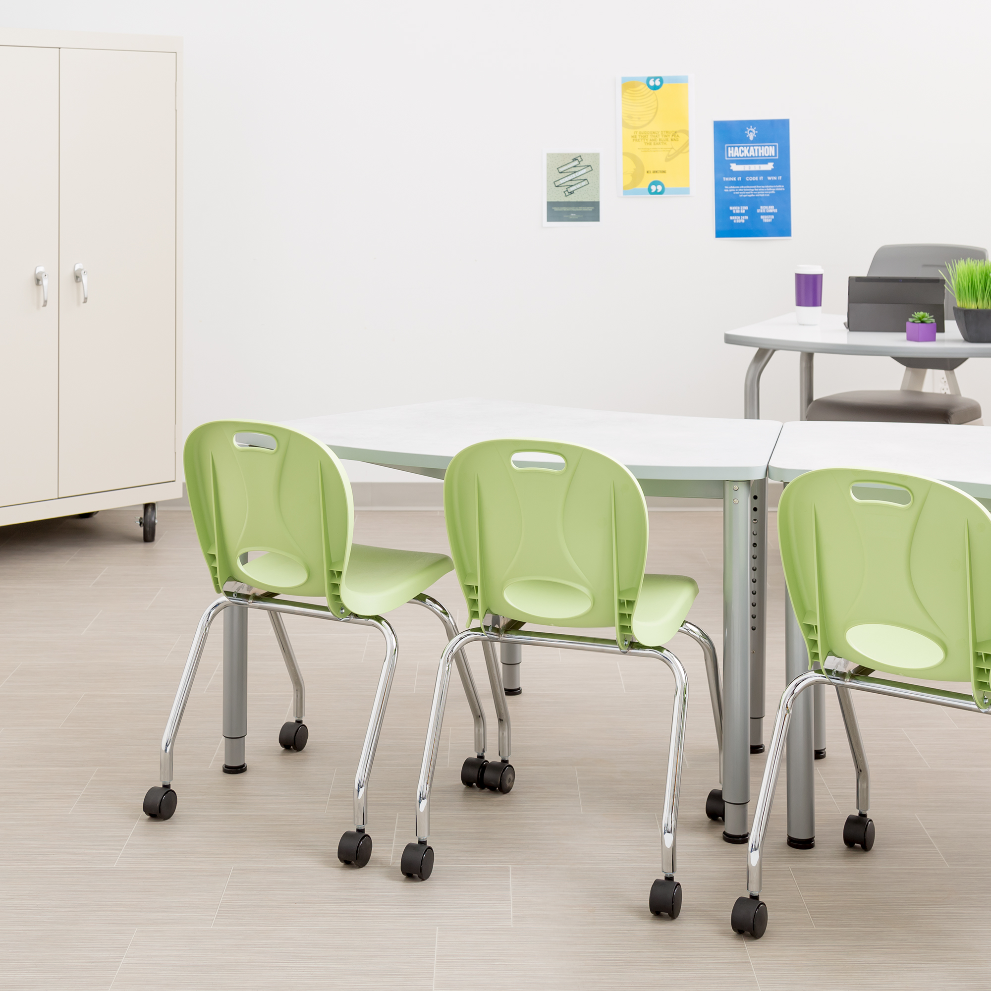 Structure Series Mobile School Chair (18" H) | School Outfitters