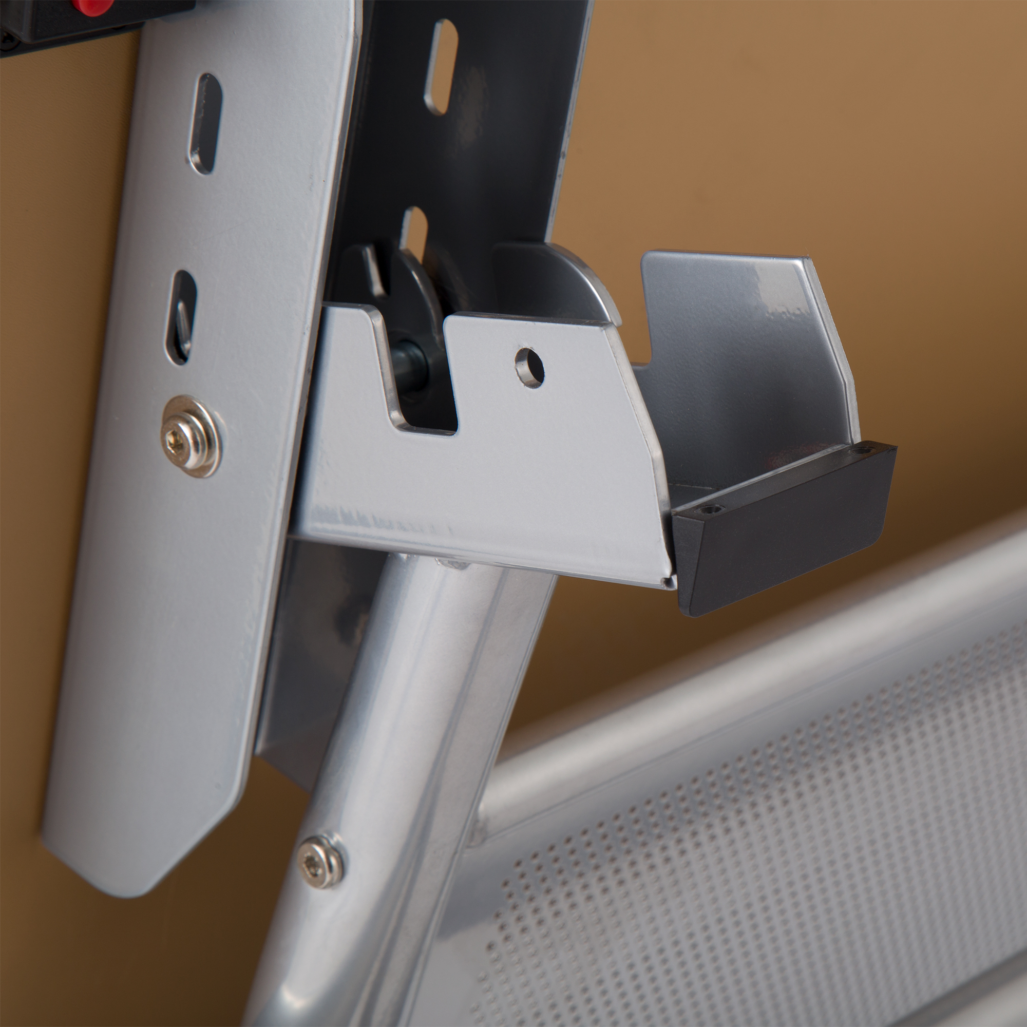 Heavy-Duty Flipper Table (24" W x 60" L) | School Outfitters