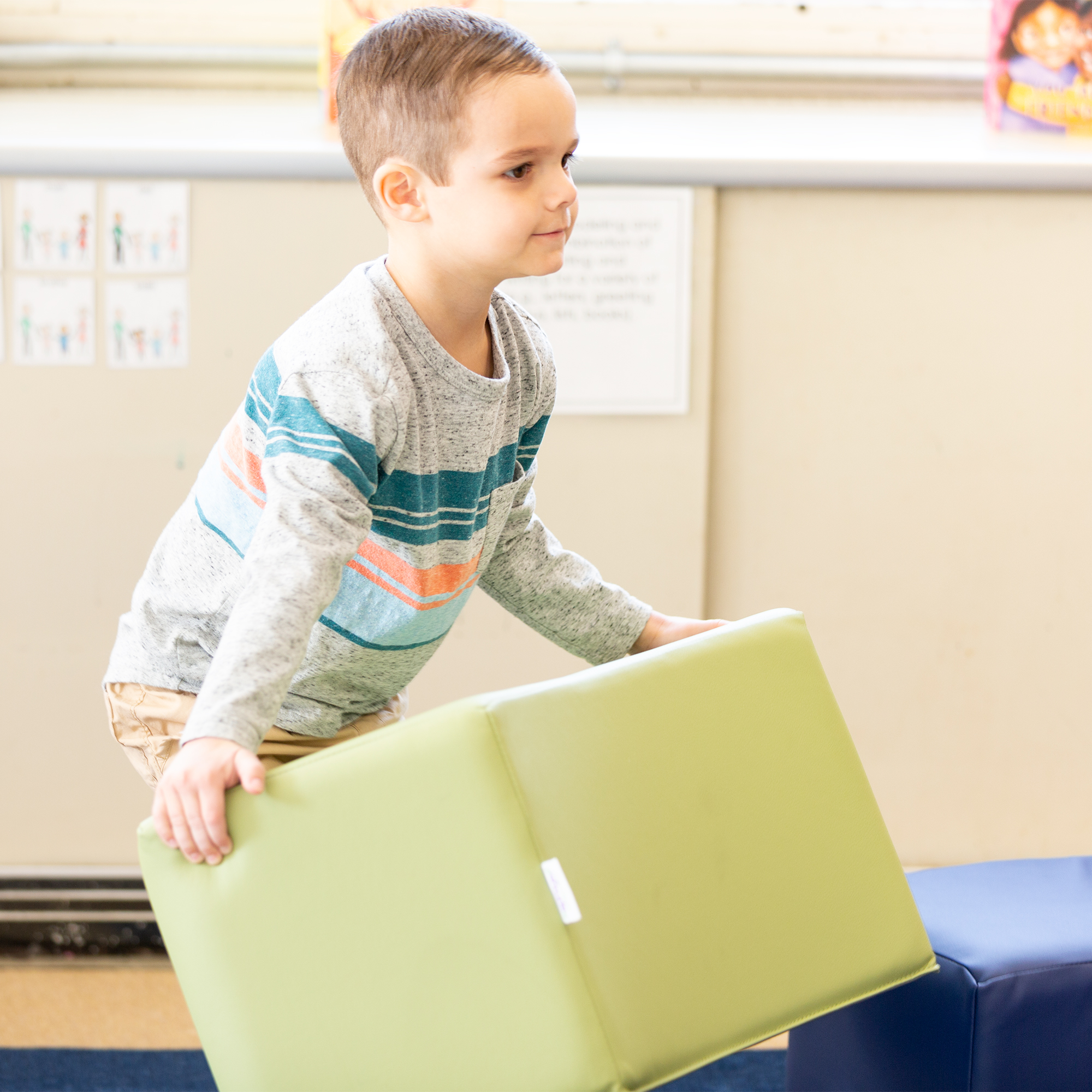 Foam Soft Seating S-Curve Set - Six Piece | School Outfitters