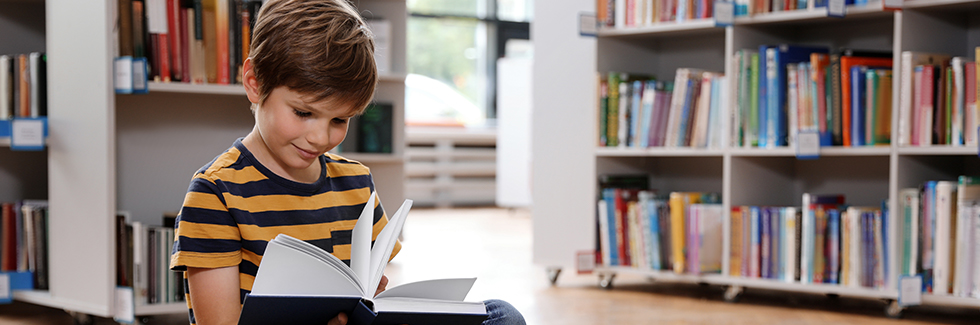 The Best Classroom Storage Solution Is A Folding Bookshelf at School ...
