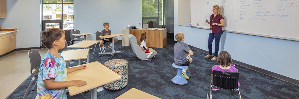 How Flexible Classroom Seating Benefits Students at School Outfitters