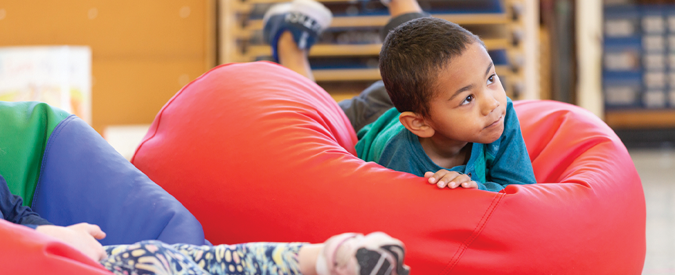 Incorporate Classroom Soft Seating For Student Benefit | School Outfitters