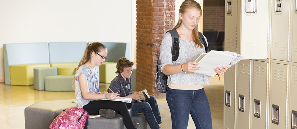 7 Tips for Selecting the Right School Lockers | School Outfitters